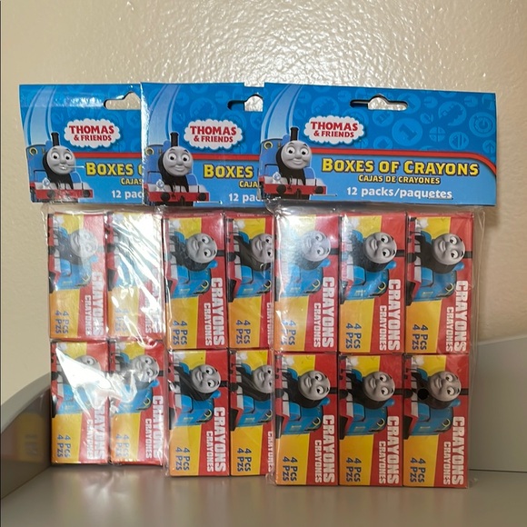 Thomas & Friends | Toys | Thomas Friends Crayon Box Set Blue And Red ...